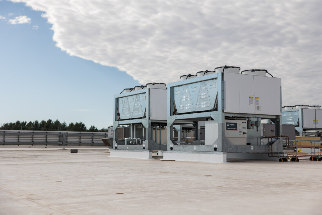 Databank Data Hall Expansion with DX Units Projects